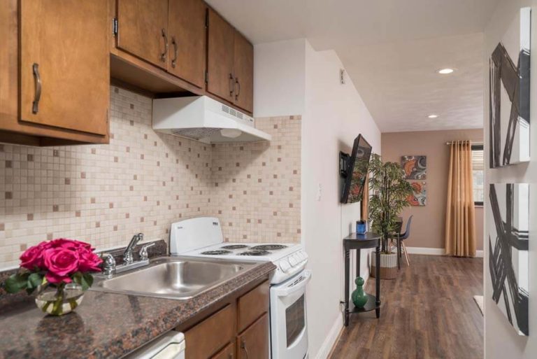 Kendev Studios | Studio Apartments for Rent in Kenmore NY